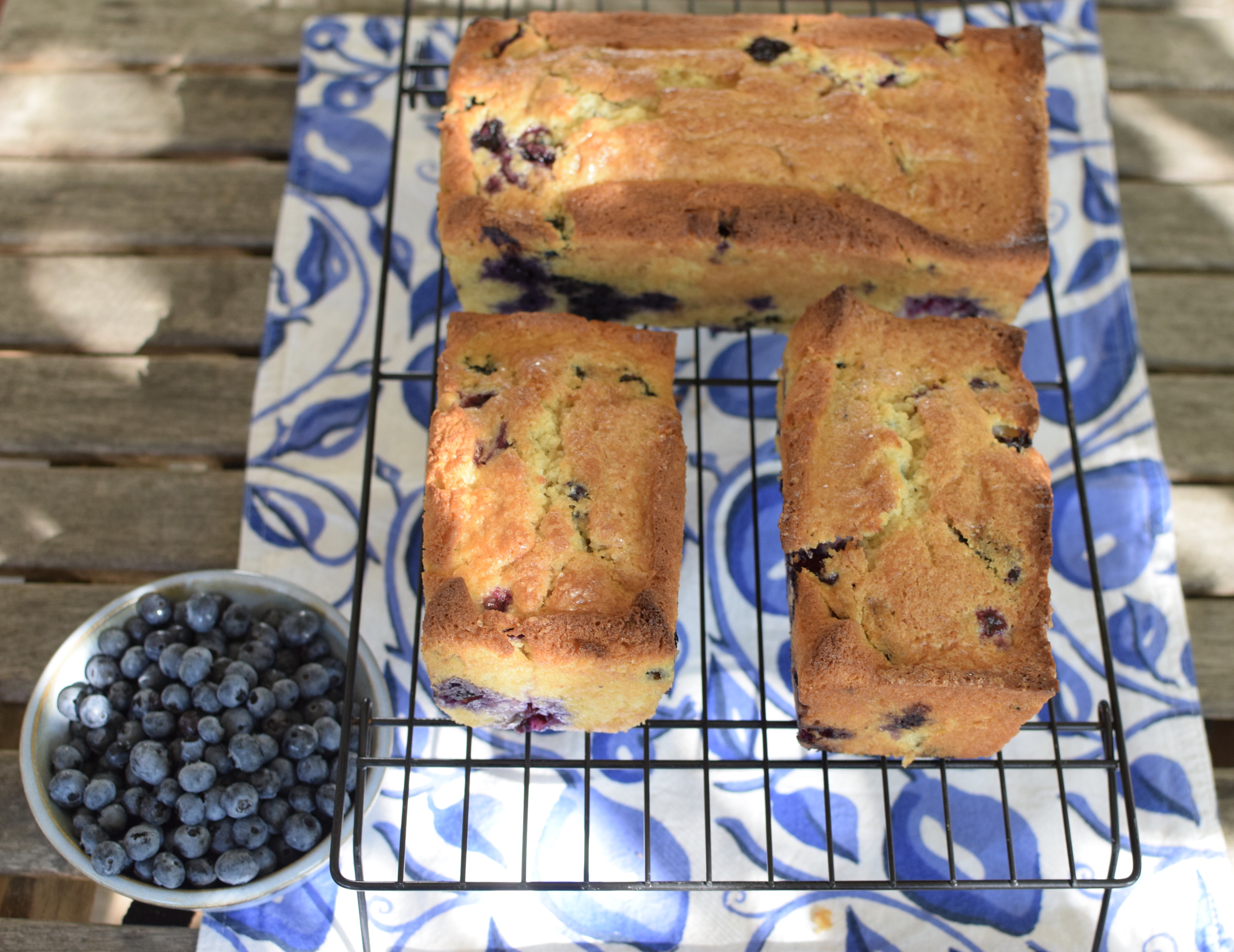 5 Stars For This Blueberry Loaf – Community Table